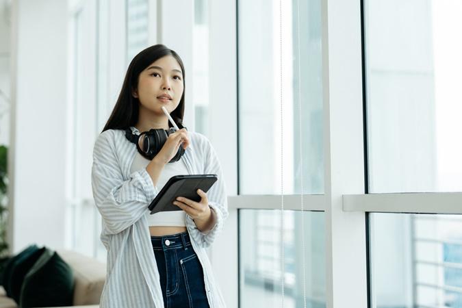 Female Daily Editorial - Anak Gen Z vs Mommies Millennial, Apa Saja ...