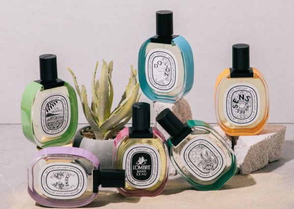 Female Daily Editorial - Rekomendasi Beli Vial Parfum Terpercaya