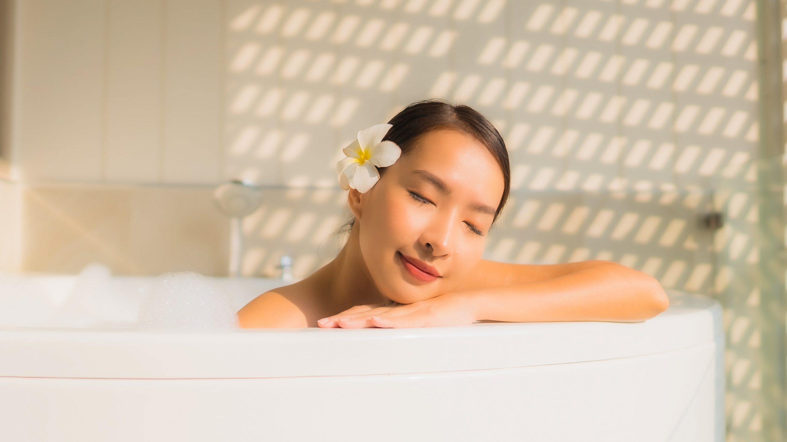 Female Daily Editorial - Tengok 3 Body Wash Lokal Ini! Bikin Sensasi ...