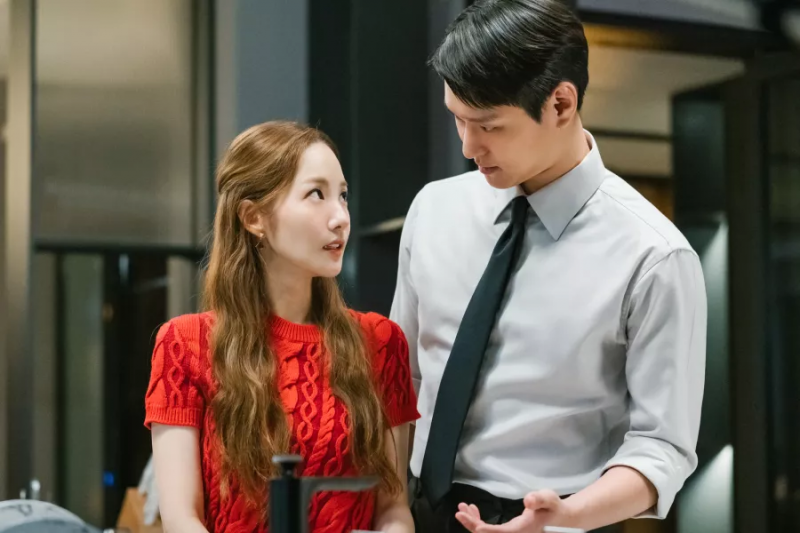 Female Daily Editorial - Punya Cerita yang Unik, Ini 3 Alasan Kamu Harus Nonton Drakor 'Love in ...