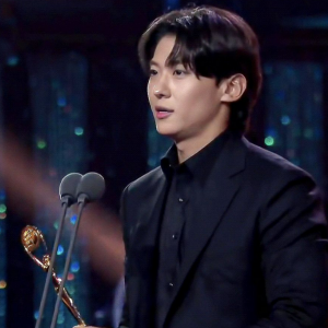 Female Daily Editorial - Mengenal Kim Jin Young (Dex) yang Sukses Pukau ...