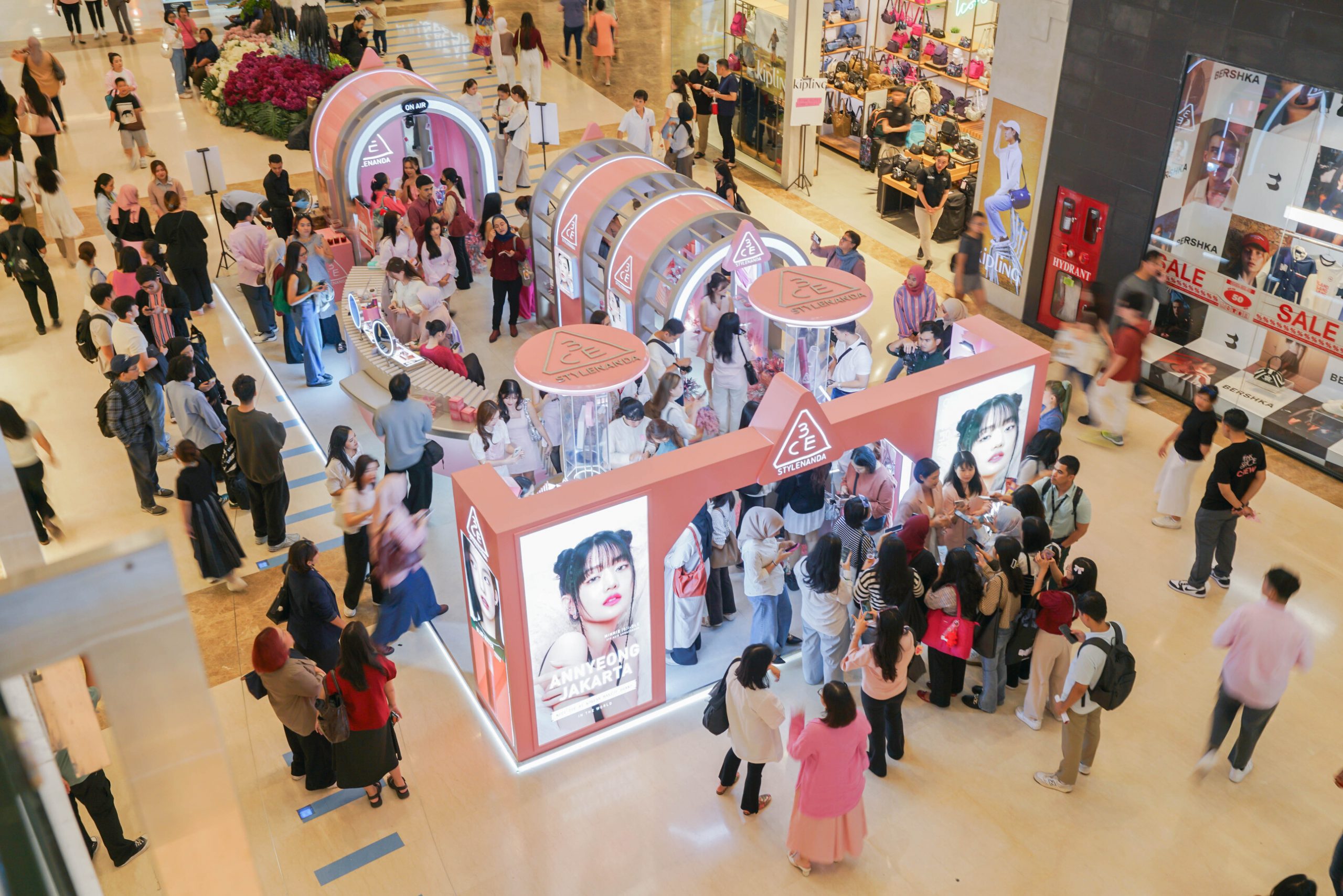 Female Daily Editorial - Bisa Belanja Langsung, 3CE Resmi Hadir di ...