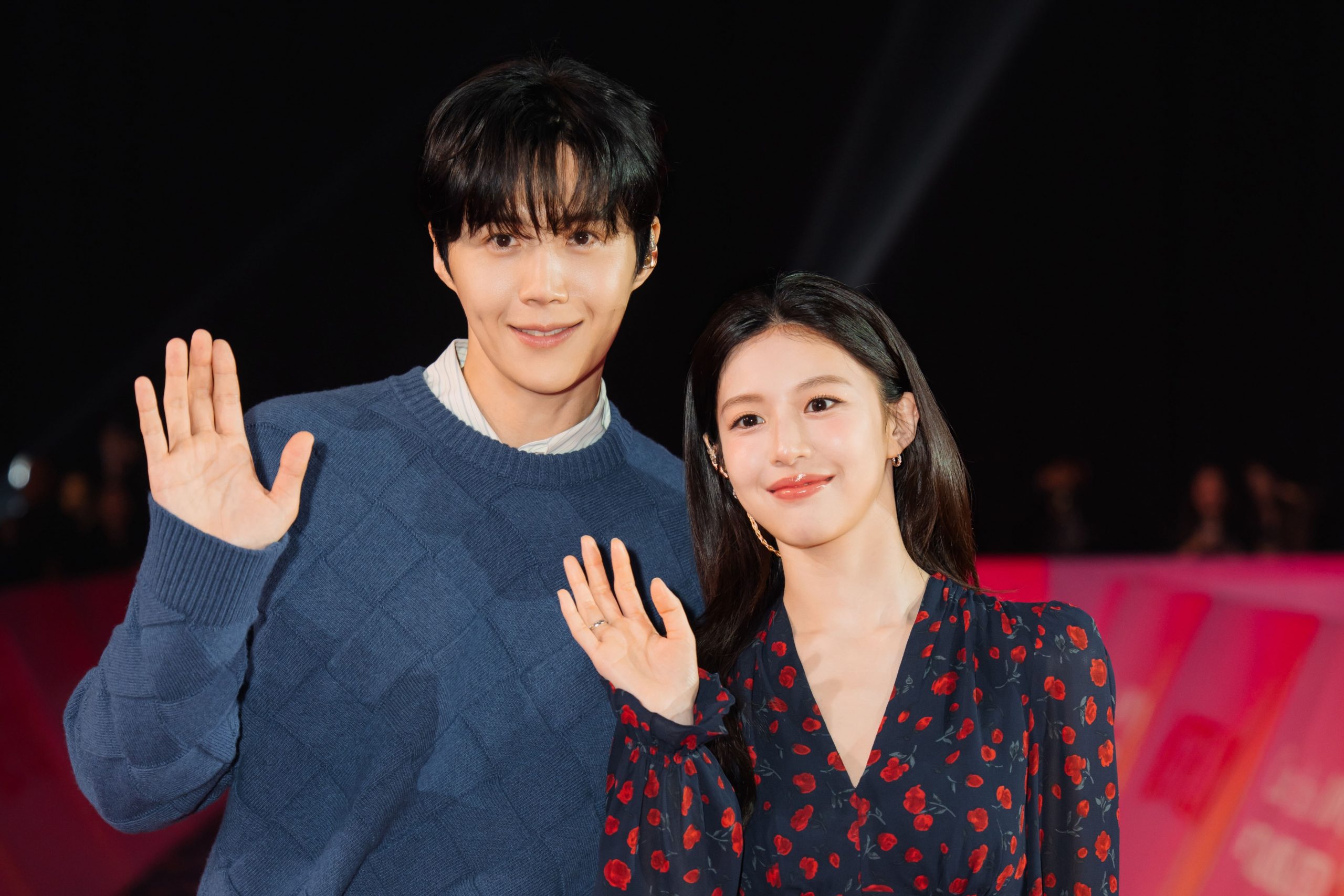 Female Daily Editorial - Intip Keseruan Kim Seon Ho dan Go Youn Jung di ...